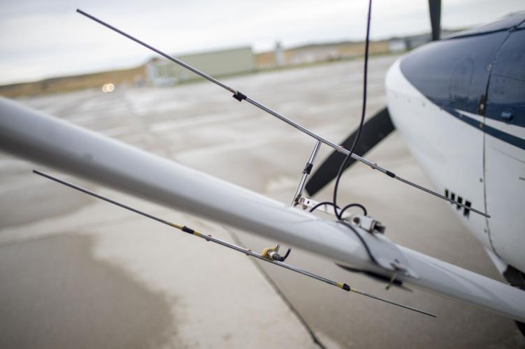 Frequent flyers: 1,000 feet in the air, strangers become friends for ...