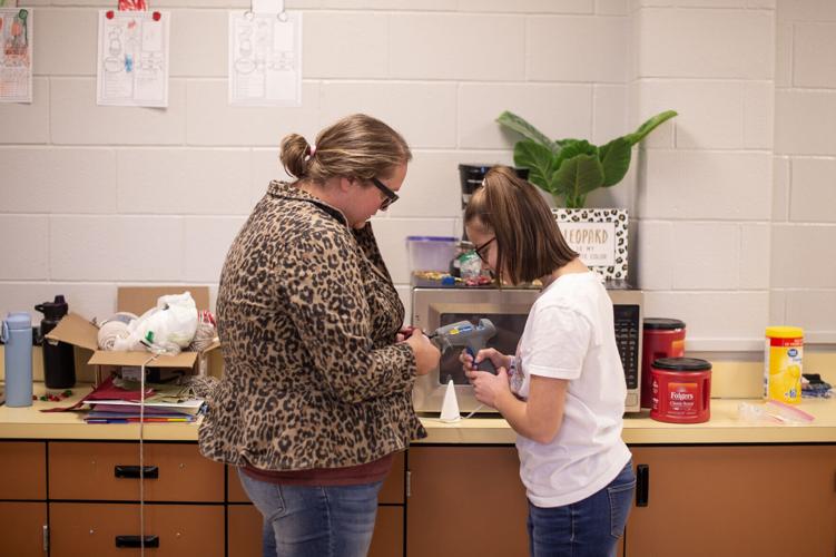 Sage Valley students' gnome tree highlights 'A Look Within' | Local ...