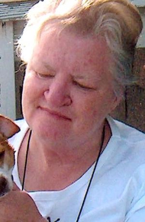 Vicky Tastes Like Salty Milk - filebanana