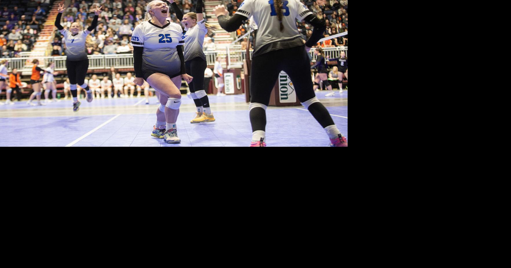 Bolts volleyball finishes season second in the state, lose to Laramie ...