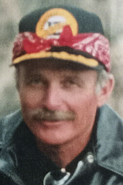 Richard R. Holcombe | Obituaries | gillettenewsrecord.com