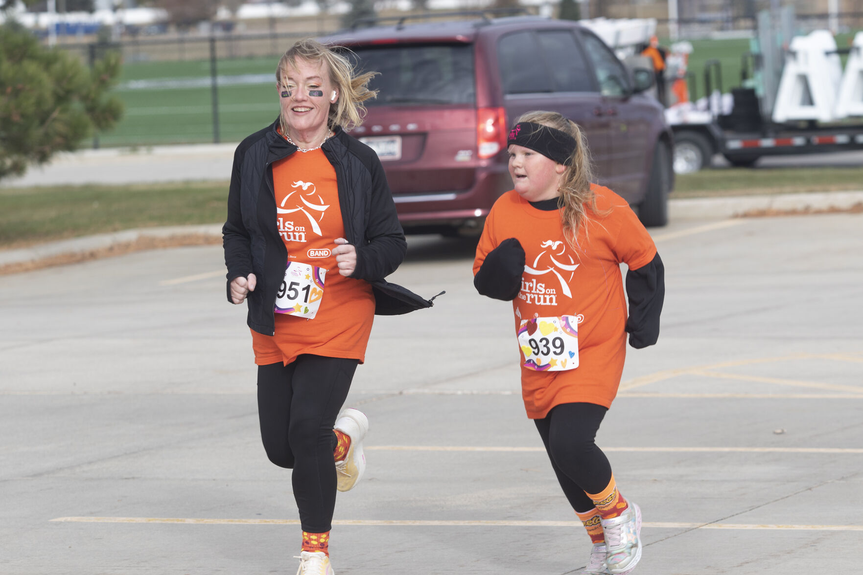 Nearly 200 girls participate in Girls on the Run 5K | Local News ...