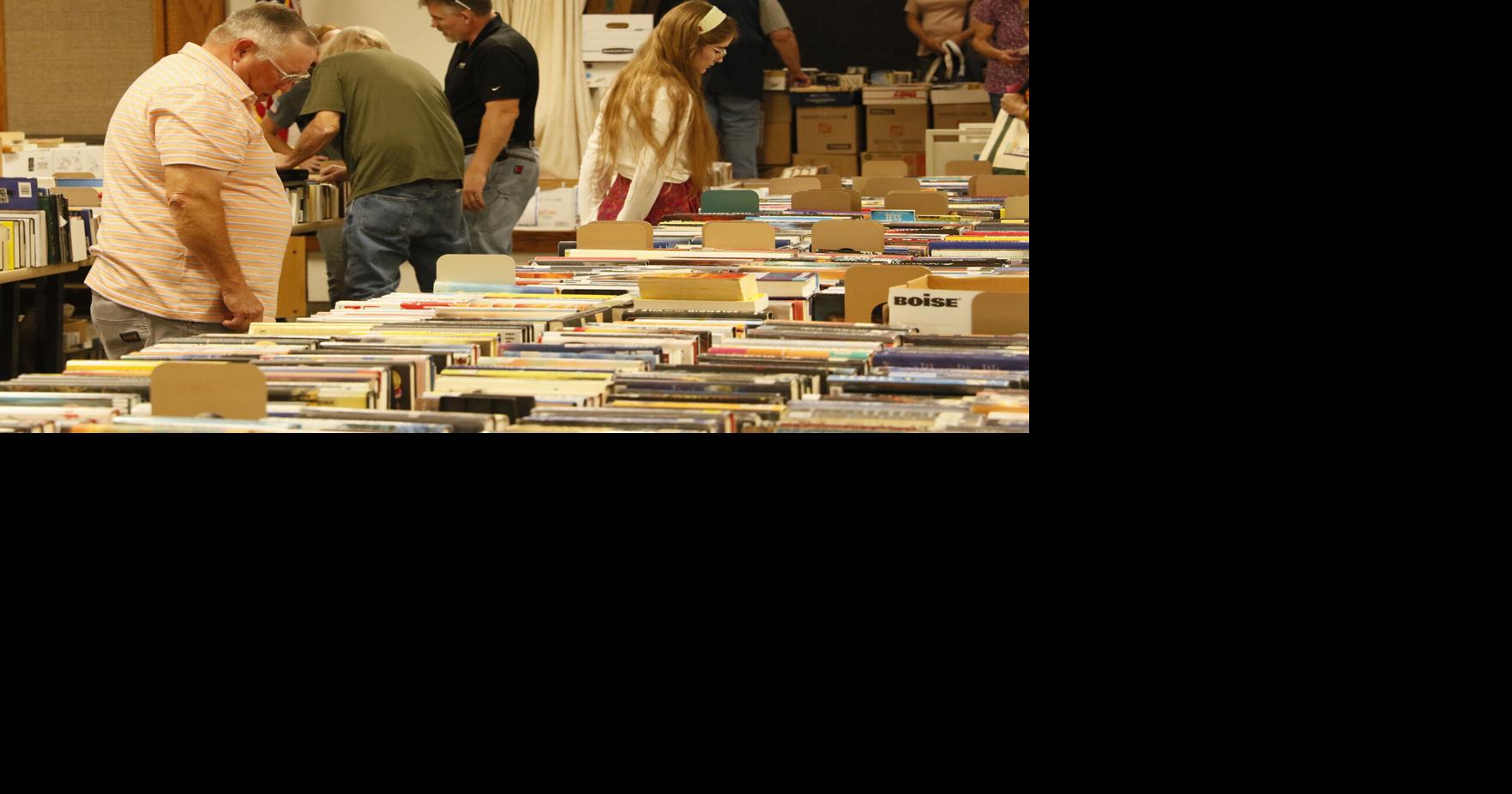 Used book sale | Gallery | gillettenewsrecord.com