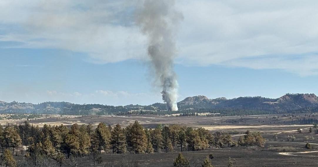 Short Draw Fire 74% contained; local firefighters battle new fire near ...
