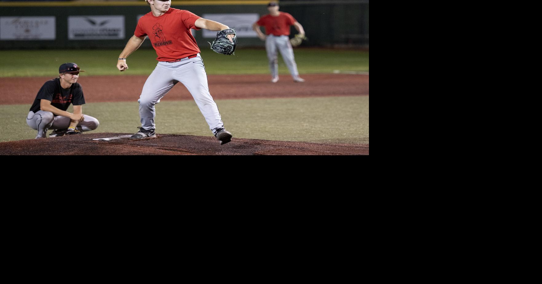 Touching base: Riders seniors Hecker and Sargent two of a kind | Local ...