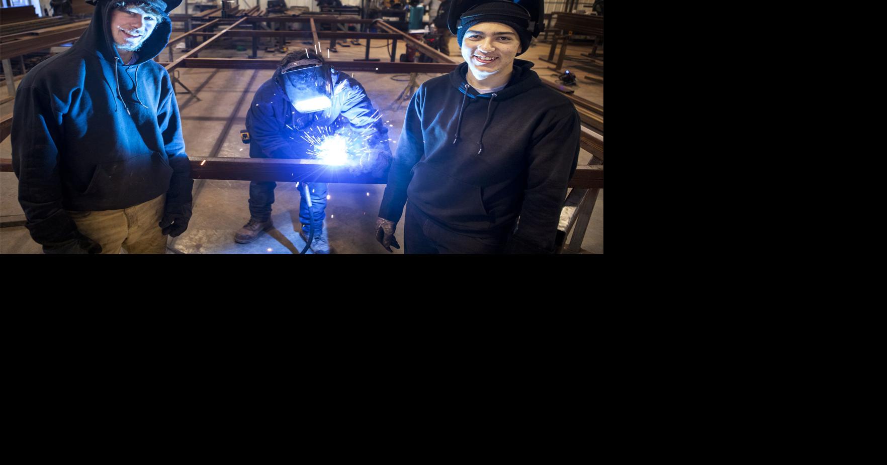 Welding a team together | Local | gillettenewsrecord.com