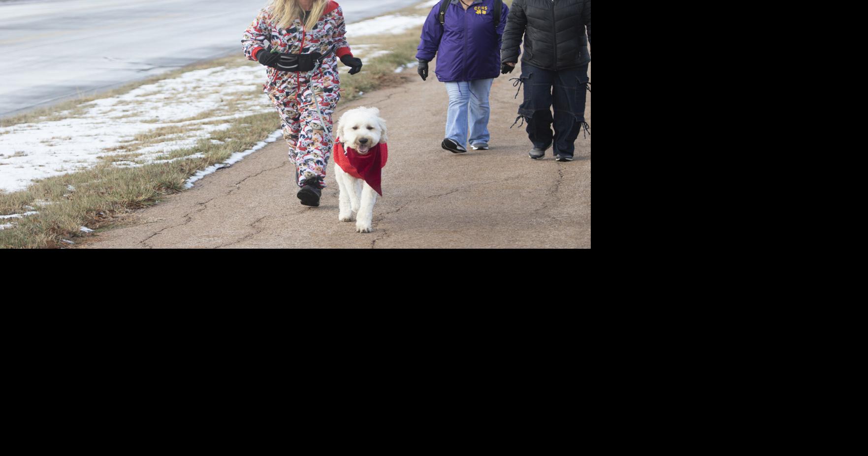 Runners, walkers come together for a cause during Jingle Bell Run ...