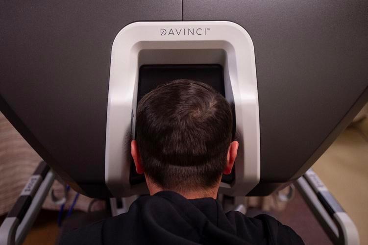 Surgery robot opens doors for Gillette, OB-GYN providers | Local News ...