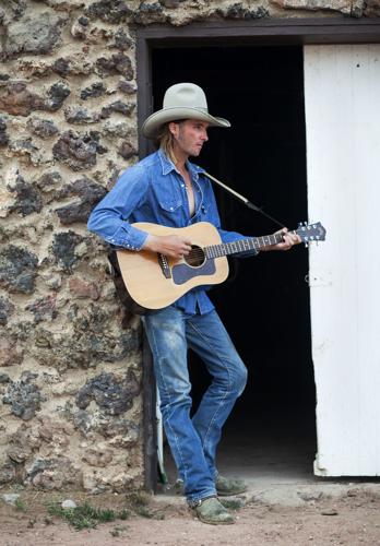 Kellen Smith making a name for himself with local country music scene ...