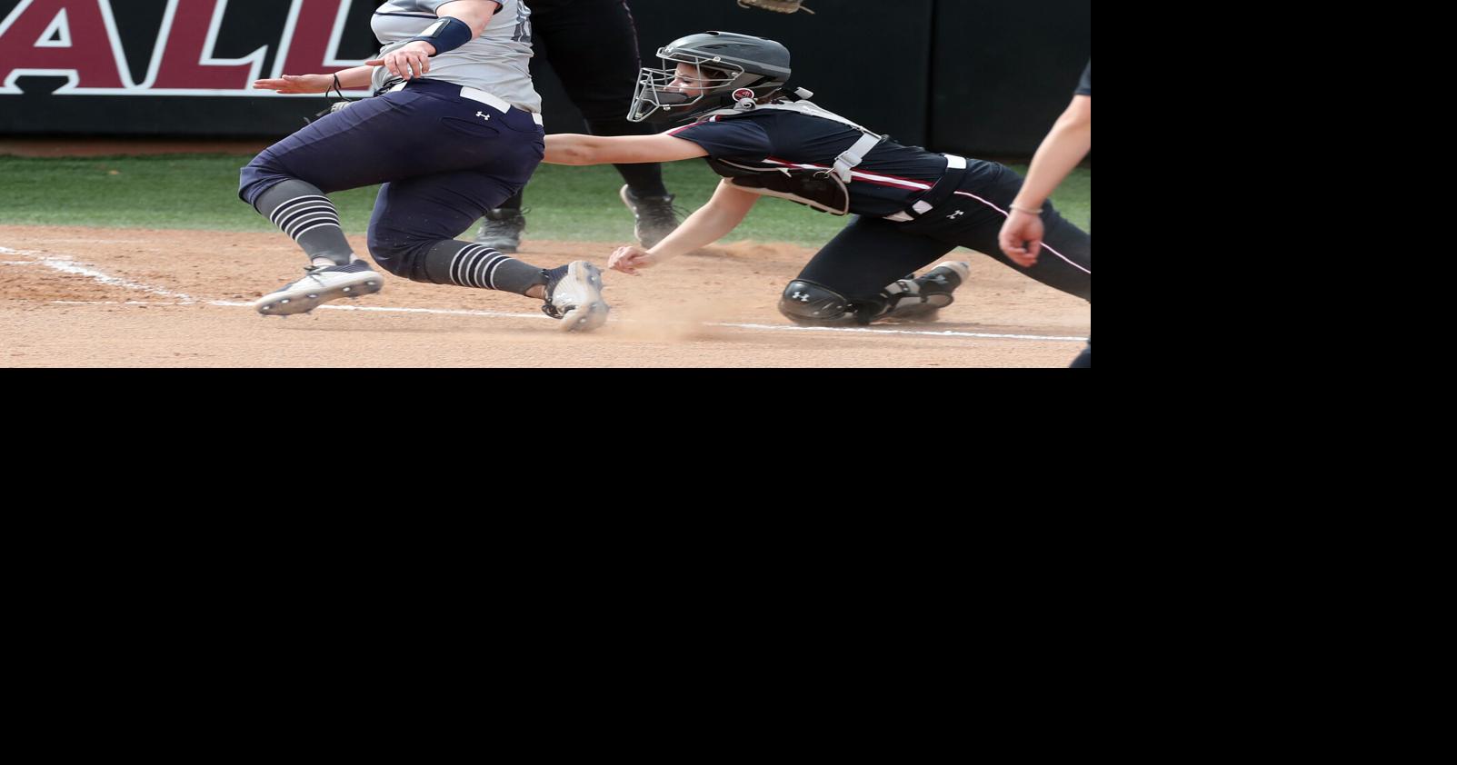 CMU softball team sweeps Orediggers | | gjsentinel.com