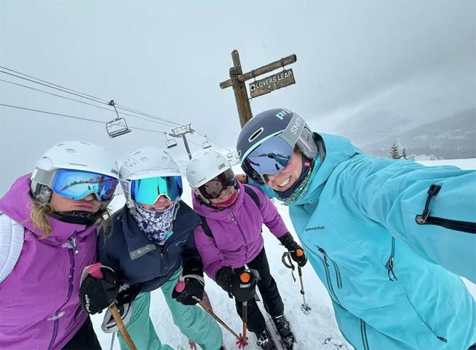Storm strands 50 women on ski bus for 16 hours | Western Colorado ...