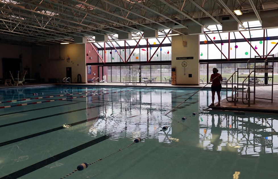 Choppy waters for Orchard Mesa Pool in 2020 | Western Colorado ...