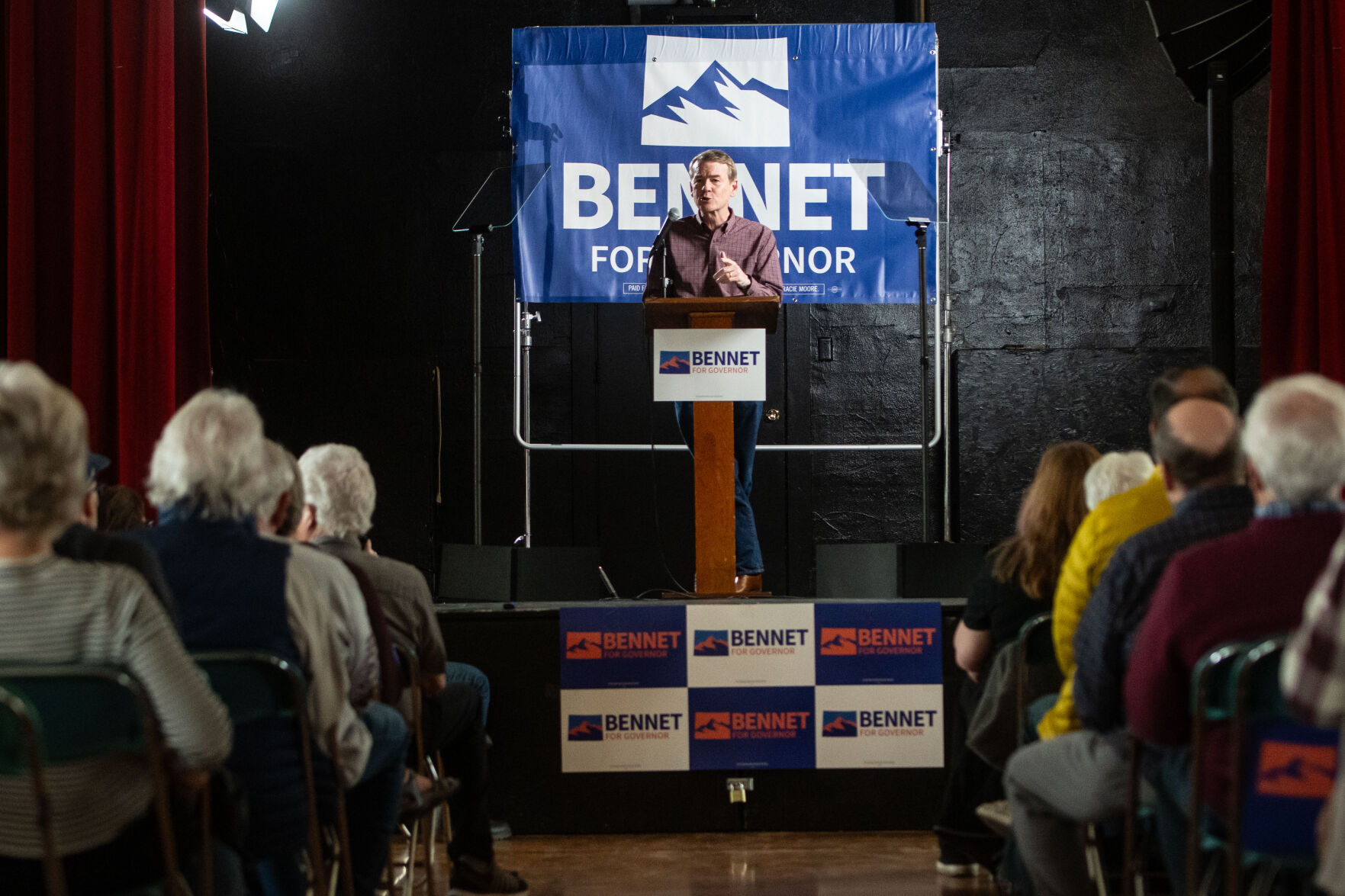 Michael Bennet hoping to bridge generational gap with younger ...