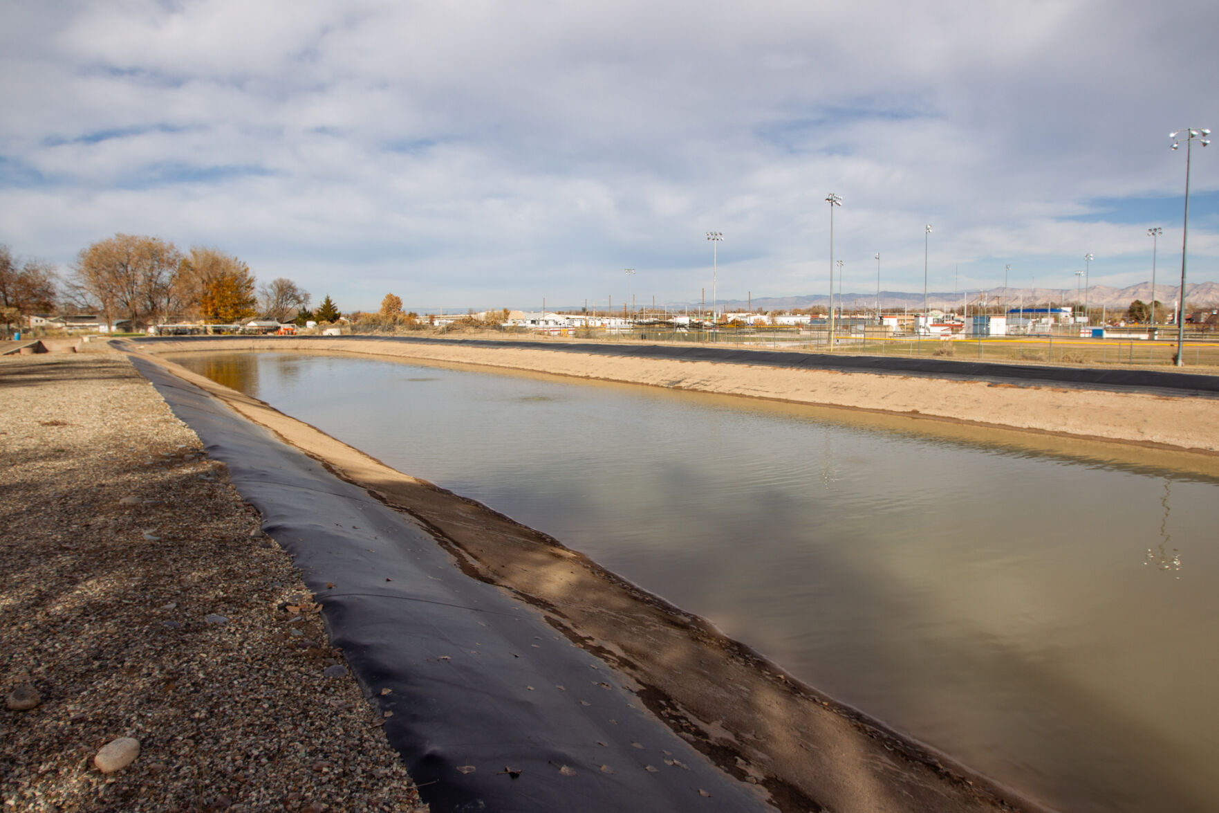 Valley ponds, lakes among challenges CPW faces in taking on mussels ...