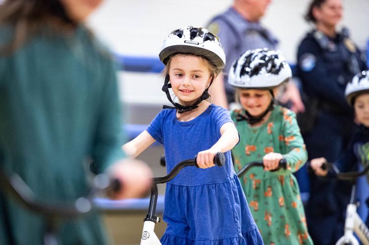 Two dozen bikes donated to Shelledy Elementary kindergarteners ...