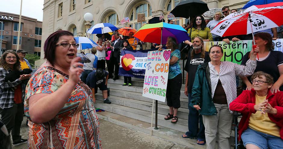 Rally supports transgender community | Western Colorado | gjsentinel.com