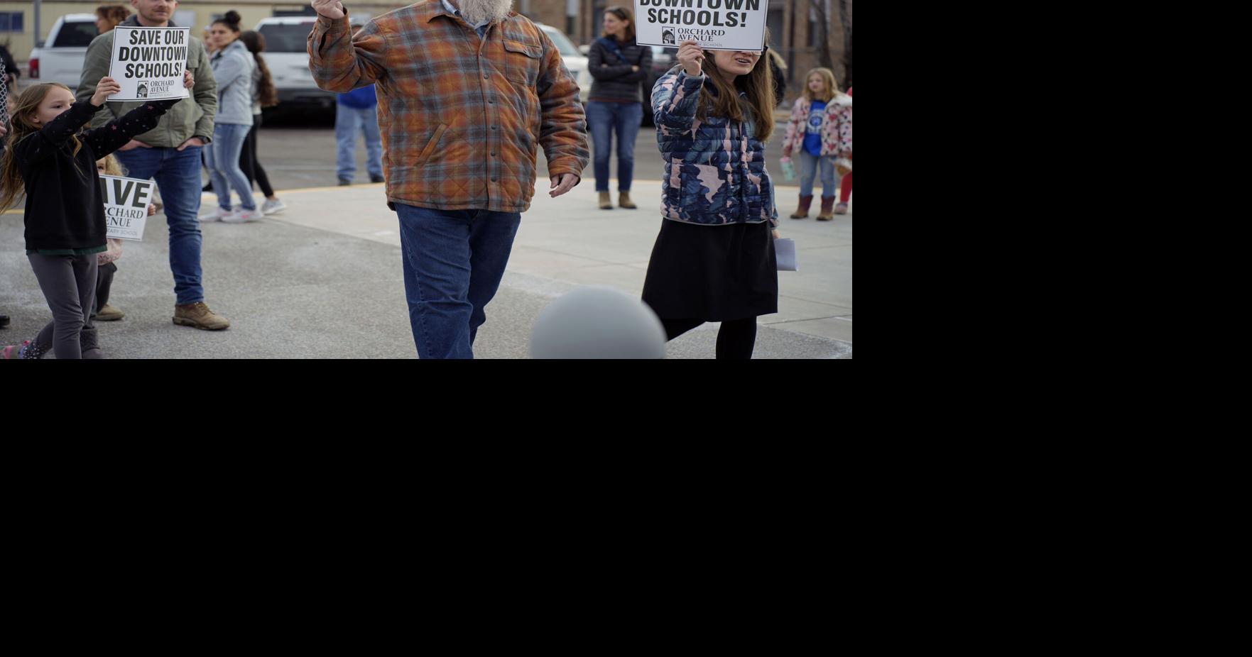 D51 school board weighing potential committee to evaluate possible ...