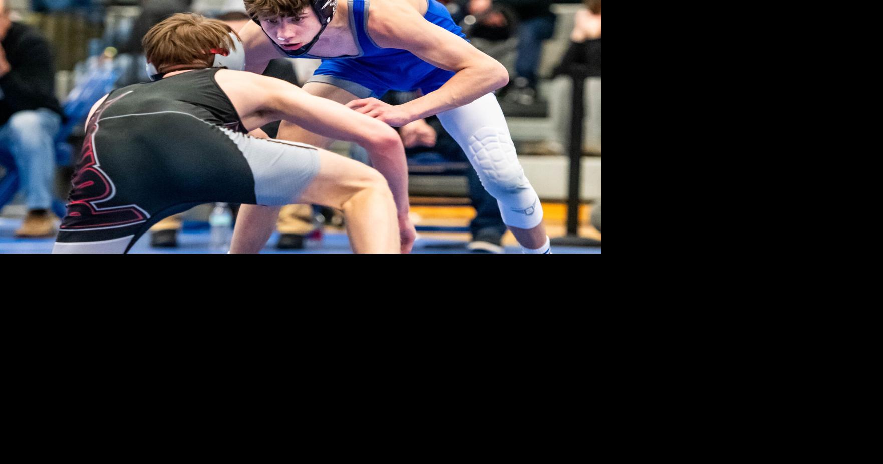 Fruita's Kel Unrein flexes strength in regional wrestling title, eight ...