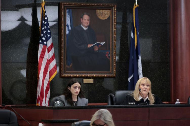 A timeline of events in the cases against Alex Murdaugh | U.S ...