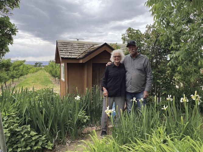 Open market: Farmers market season begins as Z's Orchard celebrates ...