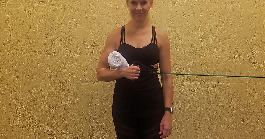 GYM: External Shoulder Rotation with Resistance Tubing | Lifestyle ...