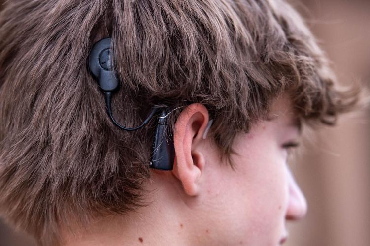 'One of a kind': Teen violinist hears, plays uniquely with cochlear ...