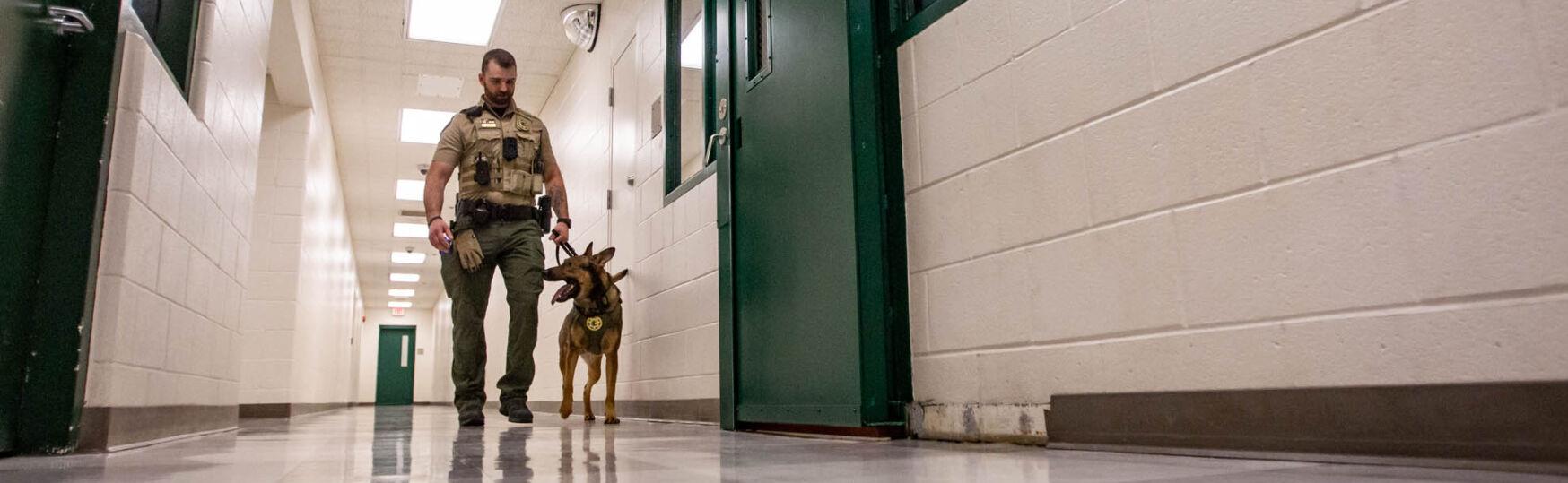 How the local sheriff's office gathers intel inside jail | Western ...