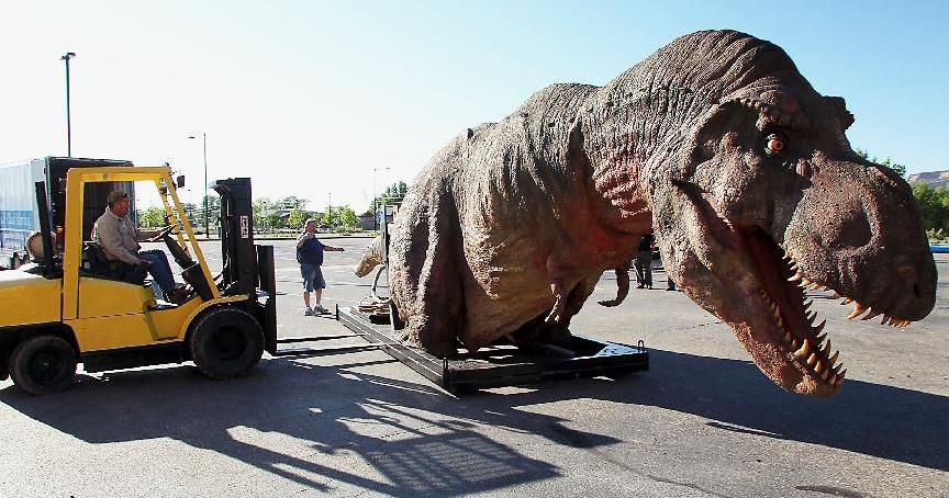 Full-sized T. rex star of new Dinosaur Journey exhibit | Entertainment ...