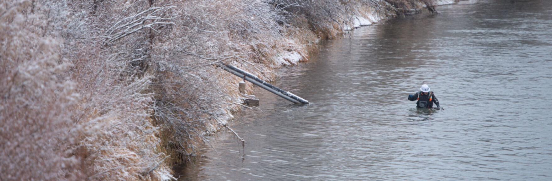 Train derails into Gunnison River on Tuesday night | Western Colorado ...