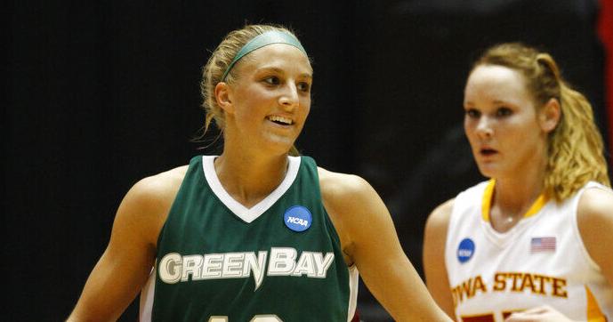 Former UWGB player Kayla Karius leaves South Dakota to return to her ...
