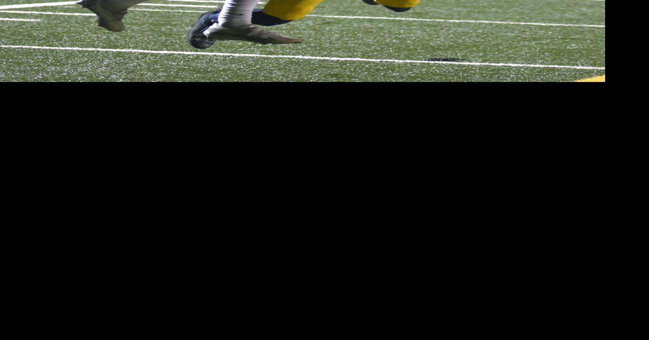 Hamilton vs. Marquette prep football - 9/22/2023 | Waukesha County ...