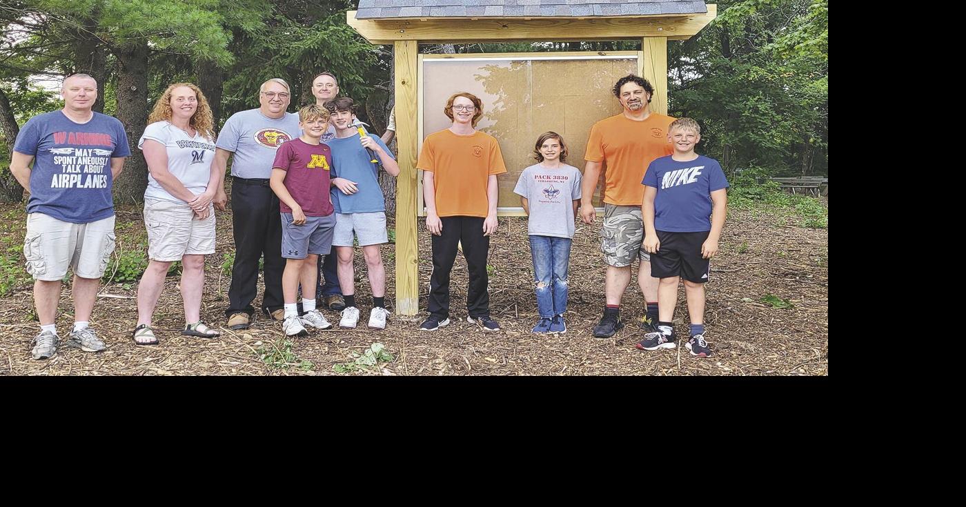 Boy Scout builds outdoor display case for Eagle Scout project | Ozaukee ...