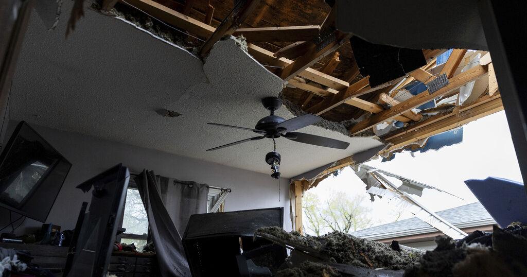 Residents begin going through the rubble after tornadoes hammer parts of Nebraska and Iowa ...