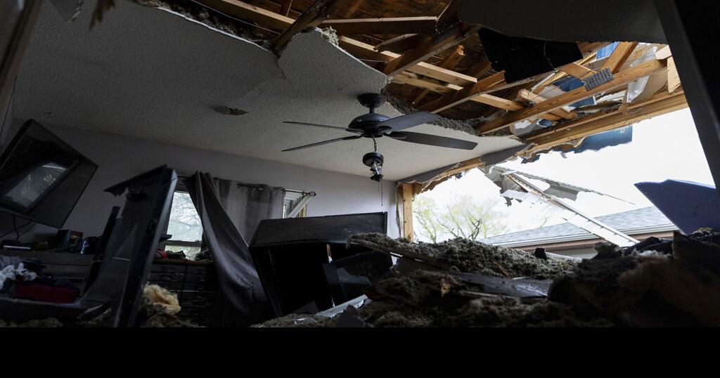 Residents begin going through the rubble after tornadoes hammer parts of Nebraska and Iowa ...