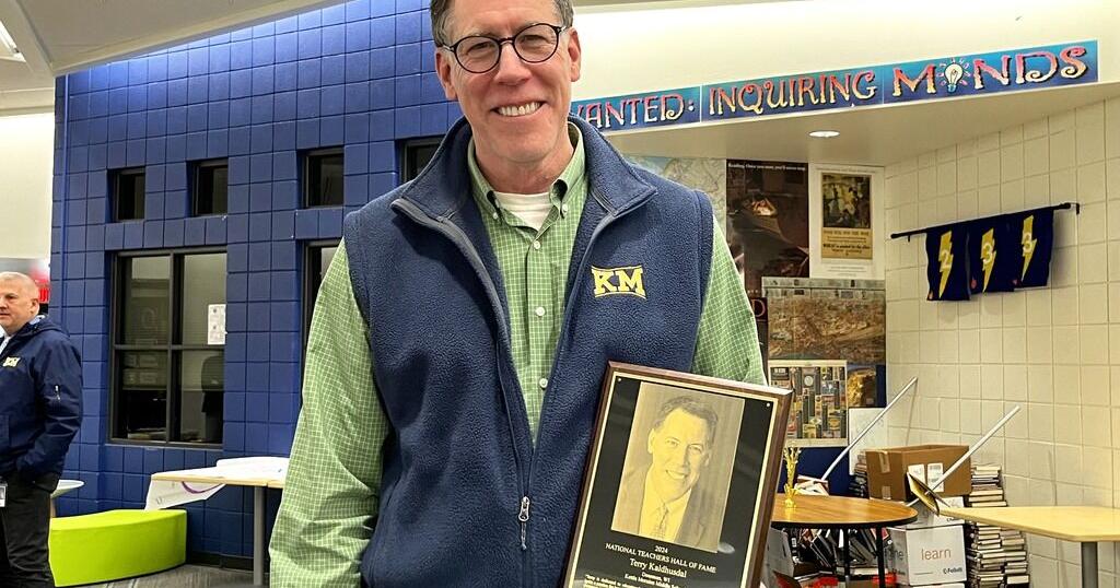 KMSD’s Kaldhusdal named to National Teachers Hall of Fame | Waukesha Co ...