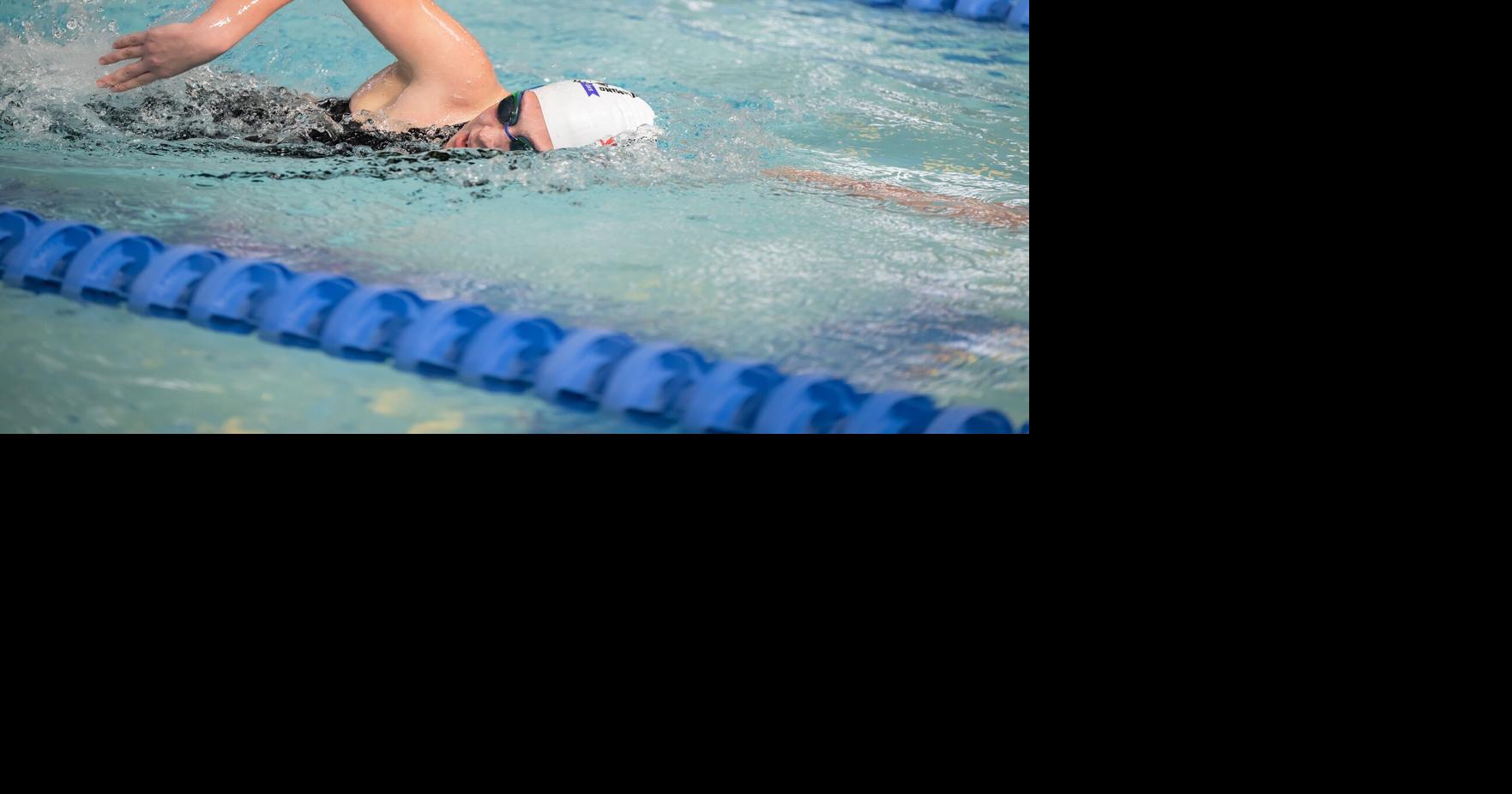 Young Warhawks claim sectional title | Waukesha Co. Sports | gmtoday.com