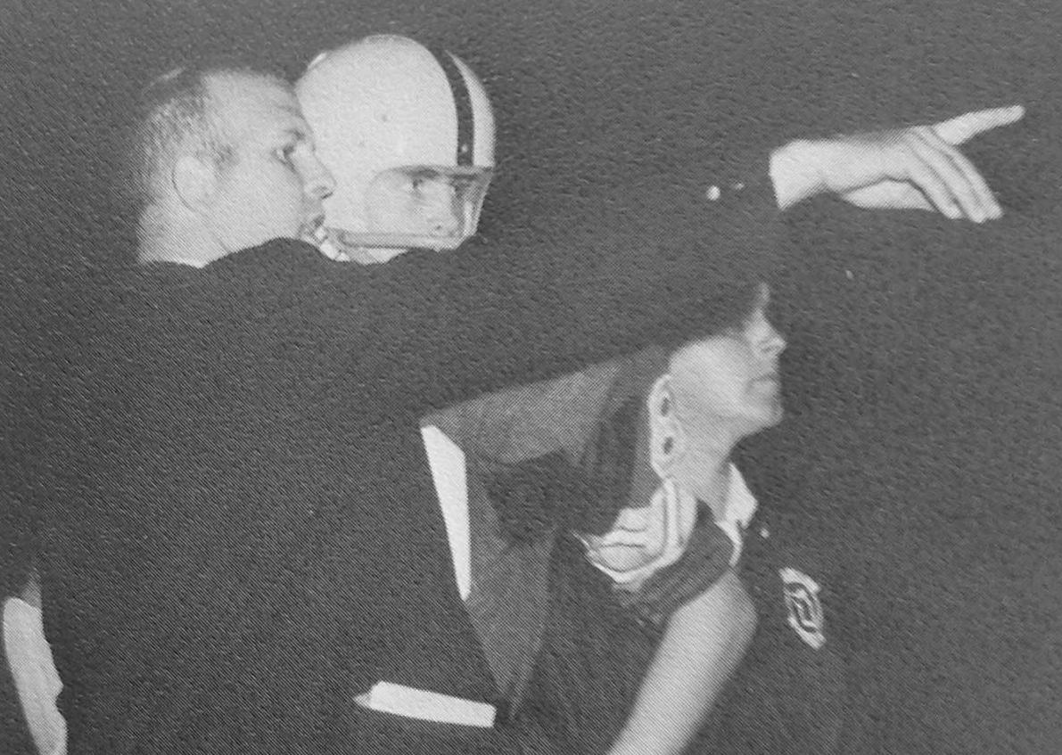 Ex-players remember legendary coach: Rux’s impact exceeded gridiron’s ...
