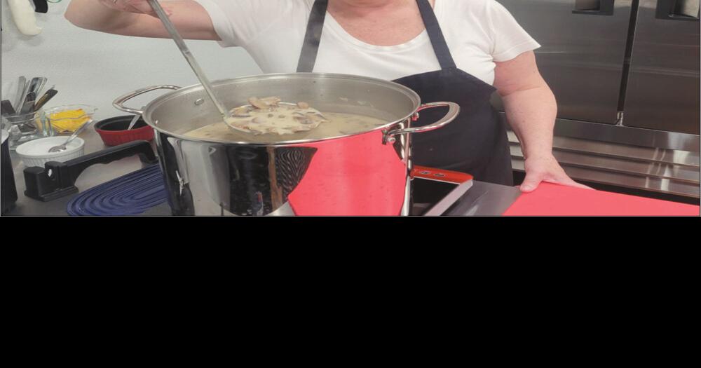 Invited to the Violet Table | Oconomowoc Business News | gmtoday.com