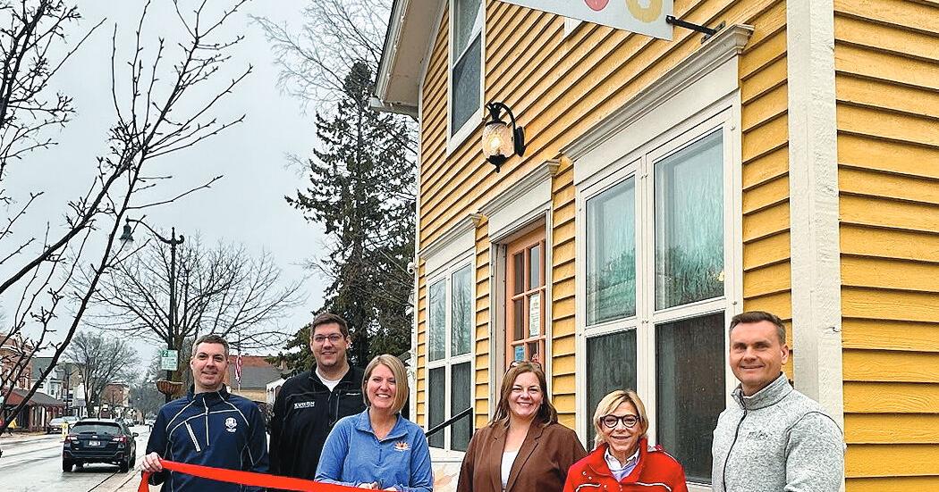 Sunshine Winery celebrates five years in Cedarburg | Ozaukee Co ...