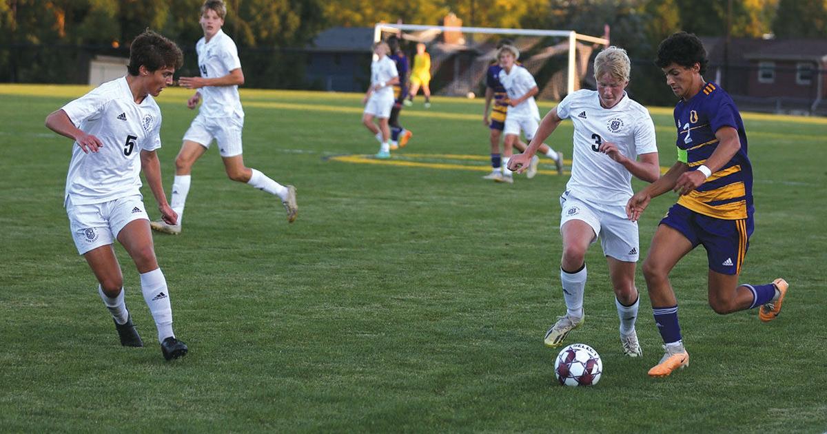 Amin leads Ocon C8C soccer honorees | Oconomowoc Sports | gmtoday.com