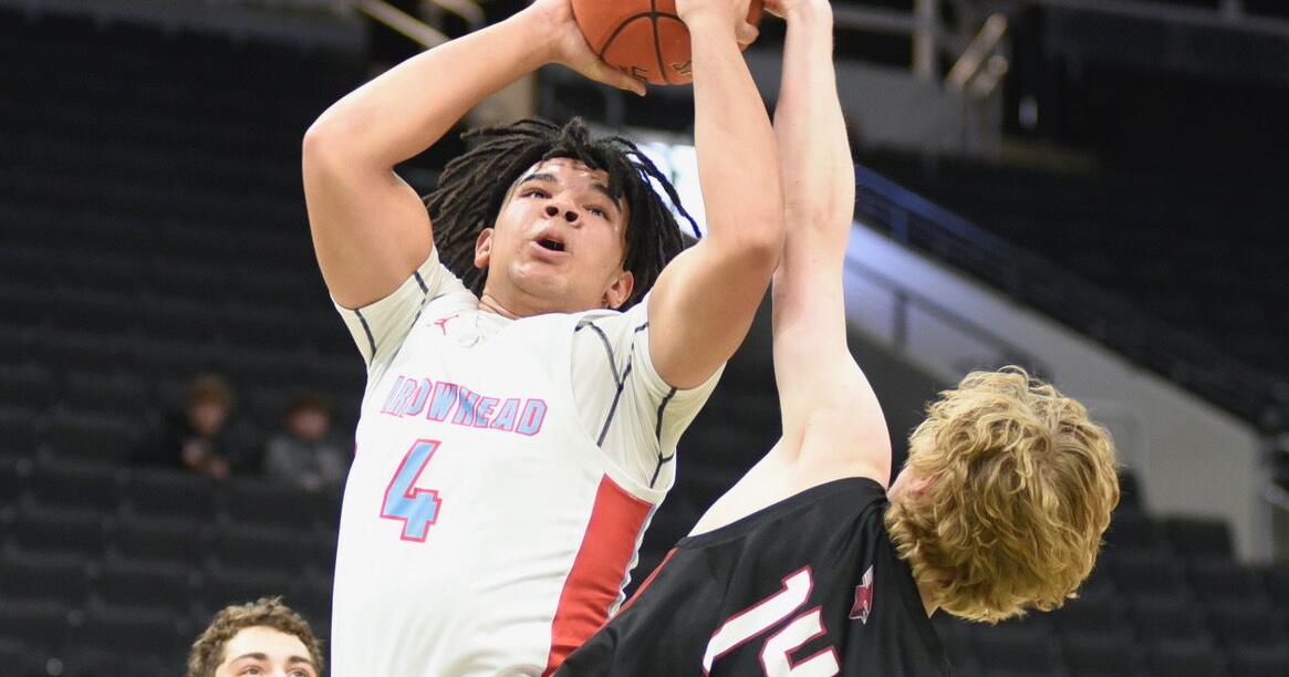 Gilbert muscles Warhawks past Middleton at Fiserv | Waukesha Co. Sports ...