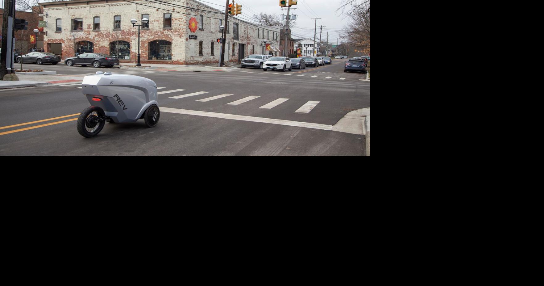 Butler on wheels, robot cutting salad: How COVID-19 sped automation ...