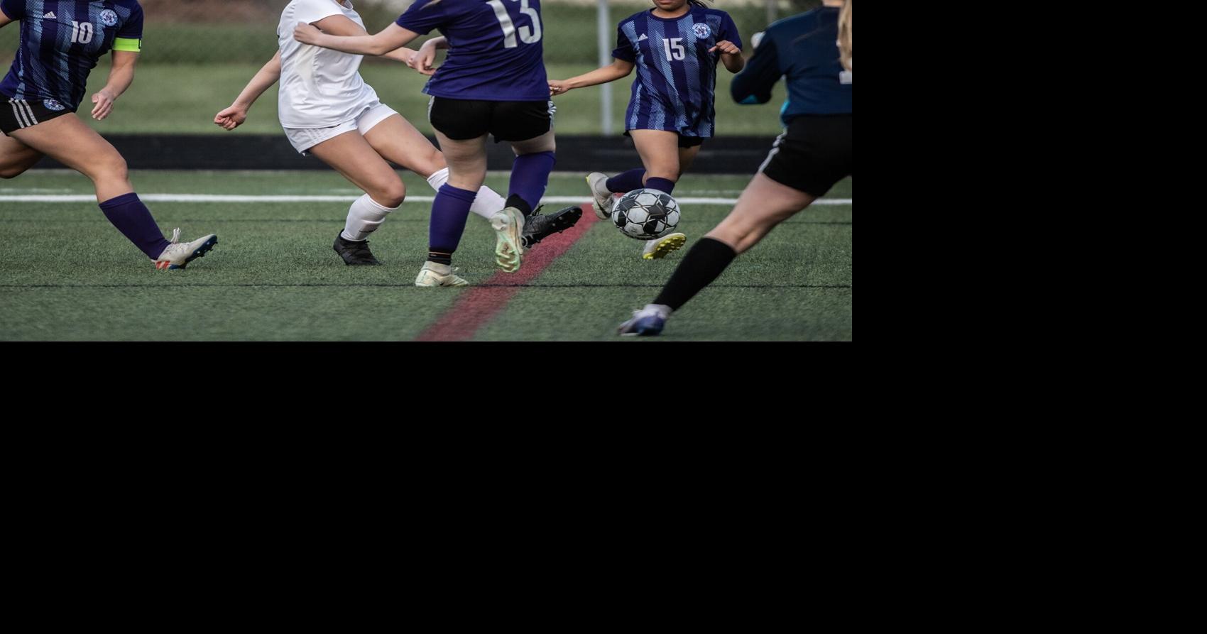 Raccoons romp in blowout win | Waukesha Co. Sports | gmtoday.com