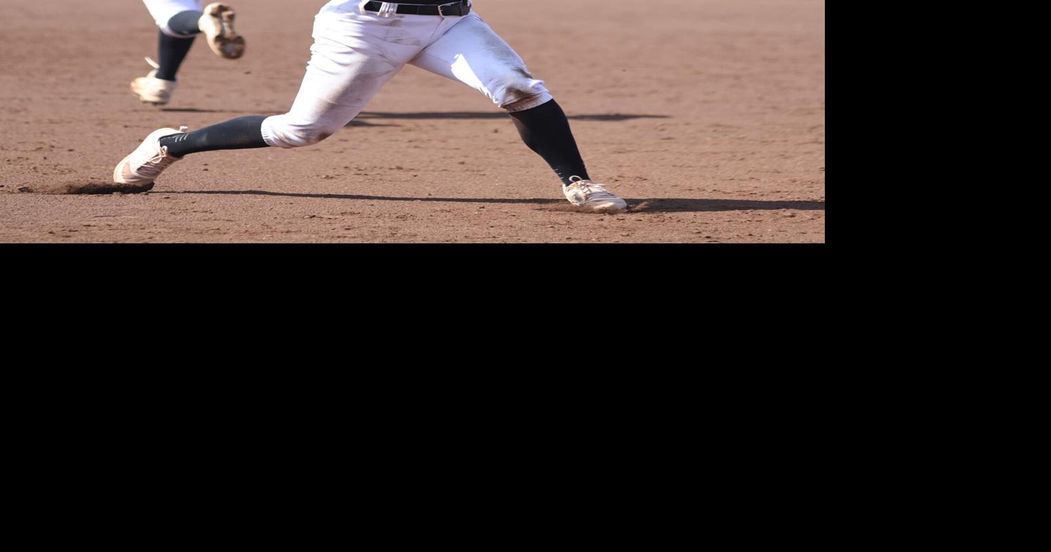 Warhawks fall to Knights | Waukesha Co. Sports | gmtoday.com