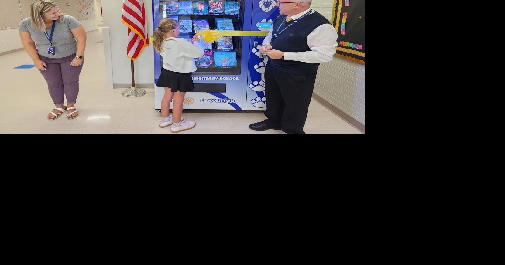 Teaming up for literacy: Hartford Rotary Club, Lincoln PTO bring ...