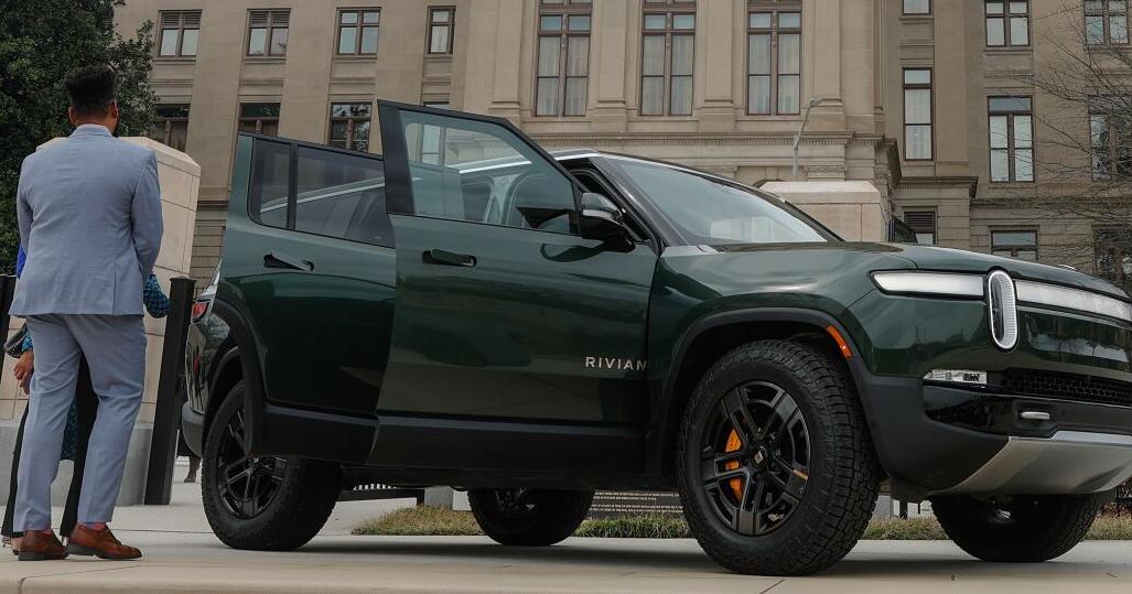Rivian to open first Chicago showroom in September, giving customers ...