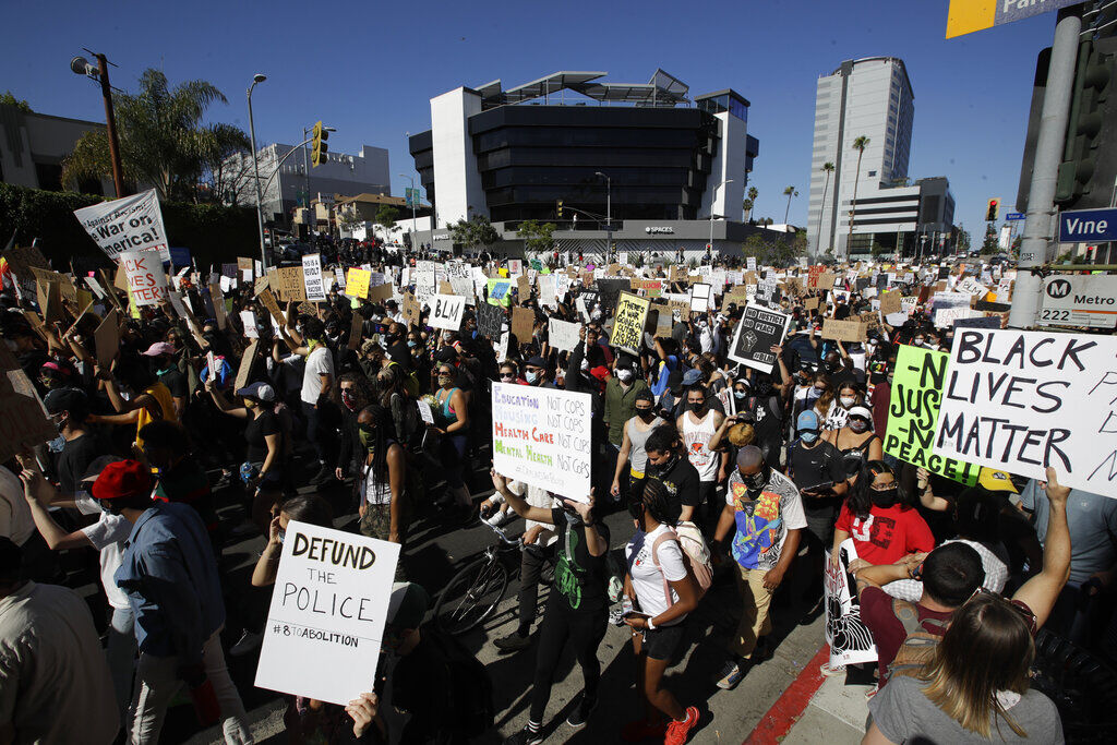 Police back off as peaceful protests push deep reforms | News | gmtoday.com