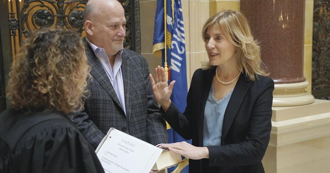 Jodi Habush Sinykin sworn in as state senator to represent the 8th ...