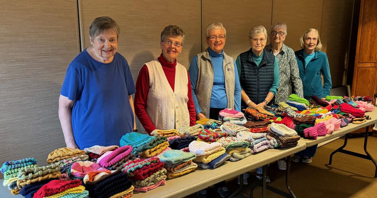 Cedar Ridge Knitting and Crocheting group donates to local ...