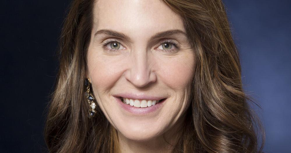 Brewers promote Marti Wronski, say MLB's only female COO | Milwaukee ...